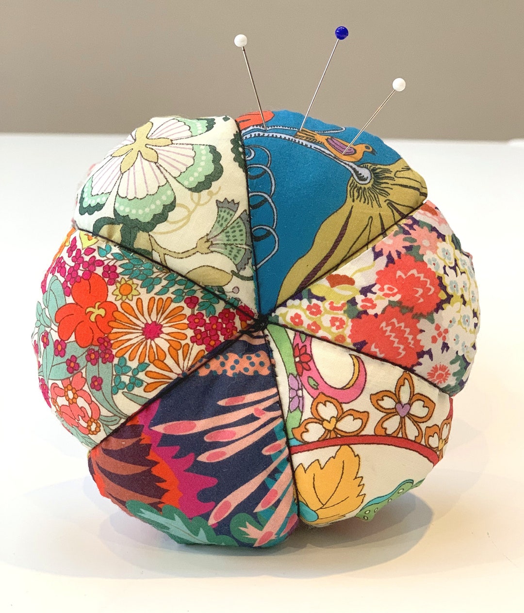 Pin Cushion Sewing Pattern: Round Floral Design PDF Download - Etsy