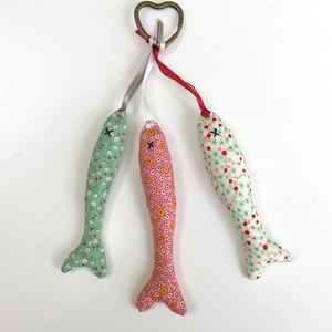 Fabric Fish Sewing Pattern PDF Tutorial to Make 3D Herring & Sardine ...