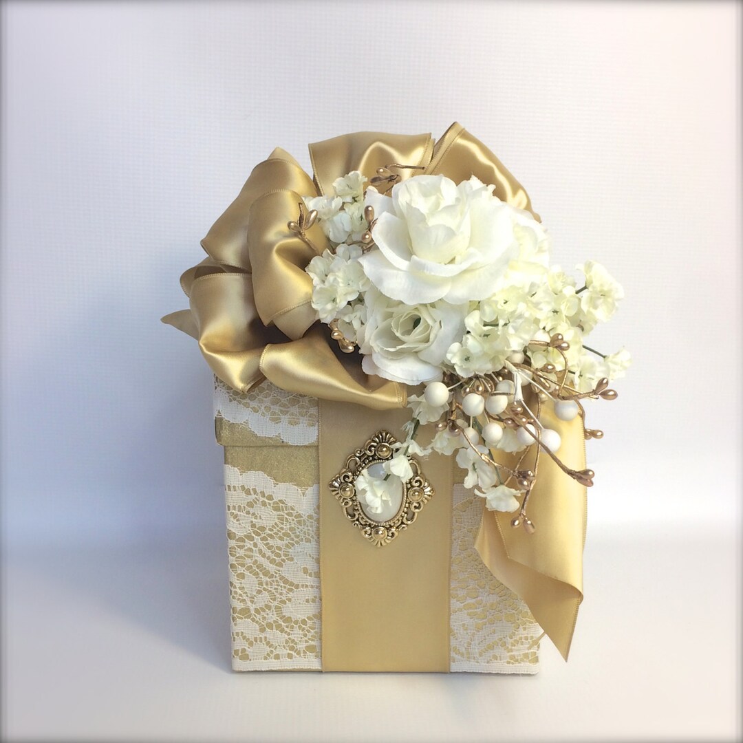 Gift Box Golden Lace Watch Box Coffee Mug Christmas Ornament Gift Ideas ...