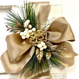 Champagne Musical Christmas Gift Box, Handmade Reusable Keepsake - Etsy