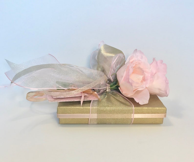 Pink and Gold Gift Box With Free Gift Tag Chic Wedding Gift | Etsy