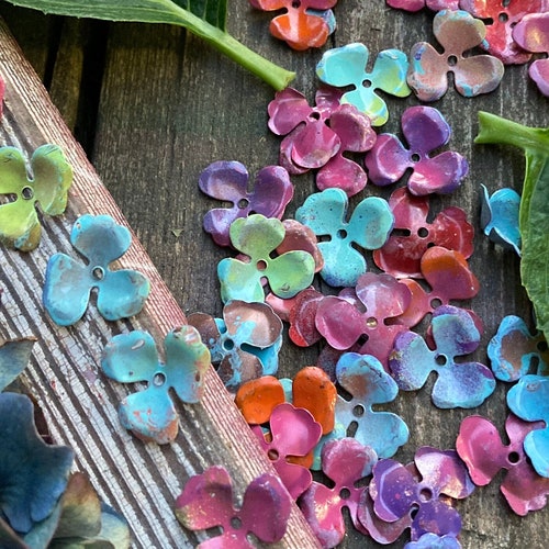 20 Wonderful Vintage Painted Metal Hydrangea Flowers Late - Etsy