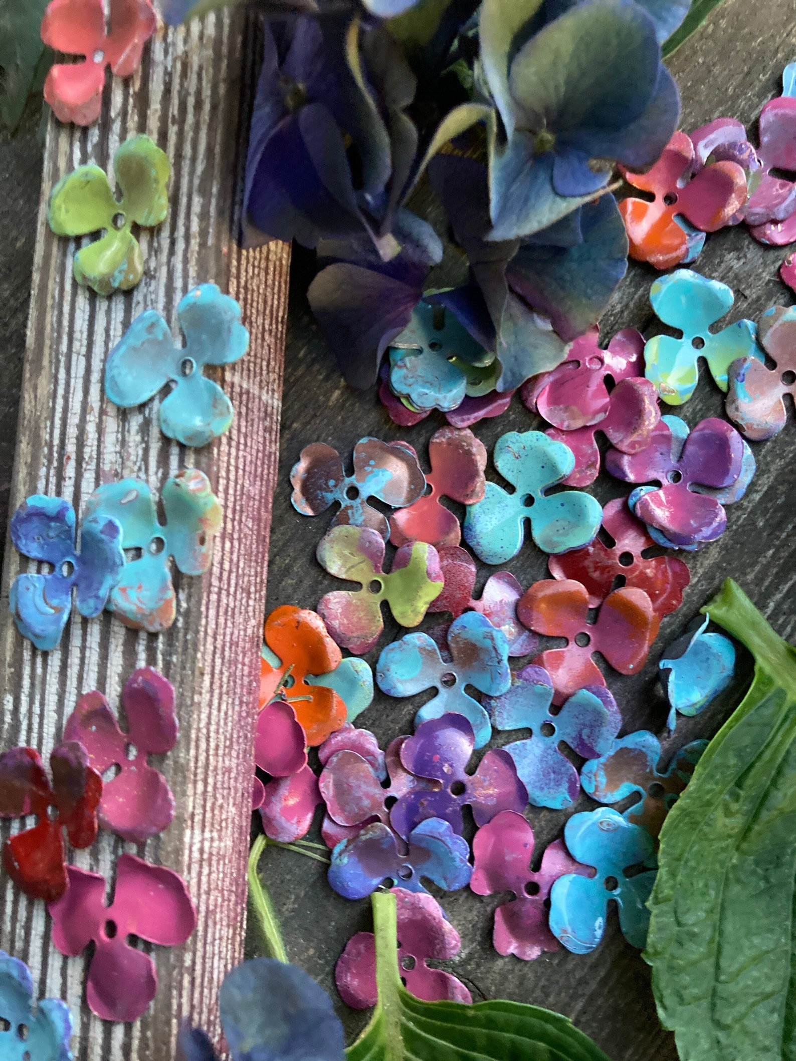 20 Wonderful Vintage Painted Metal Hydrangea Flowers, Late Fall Mixed ...