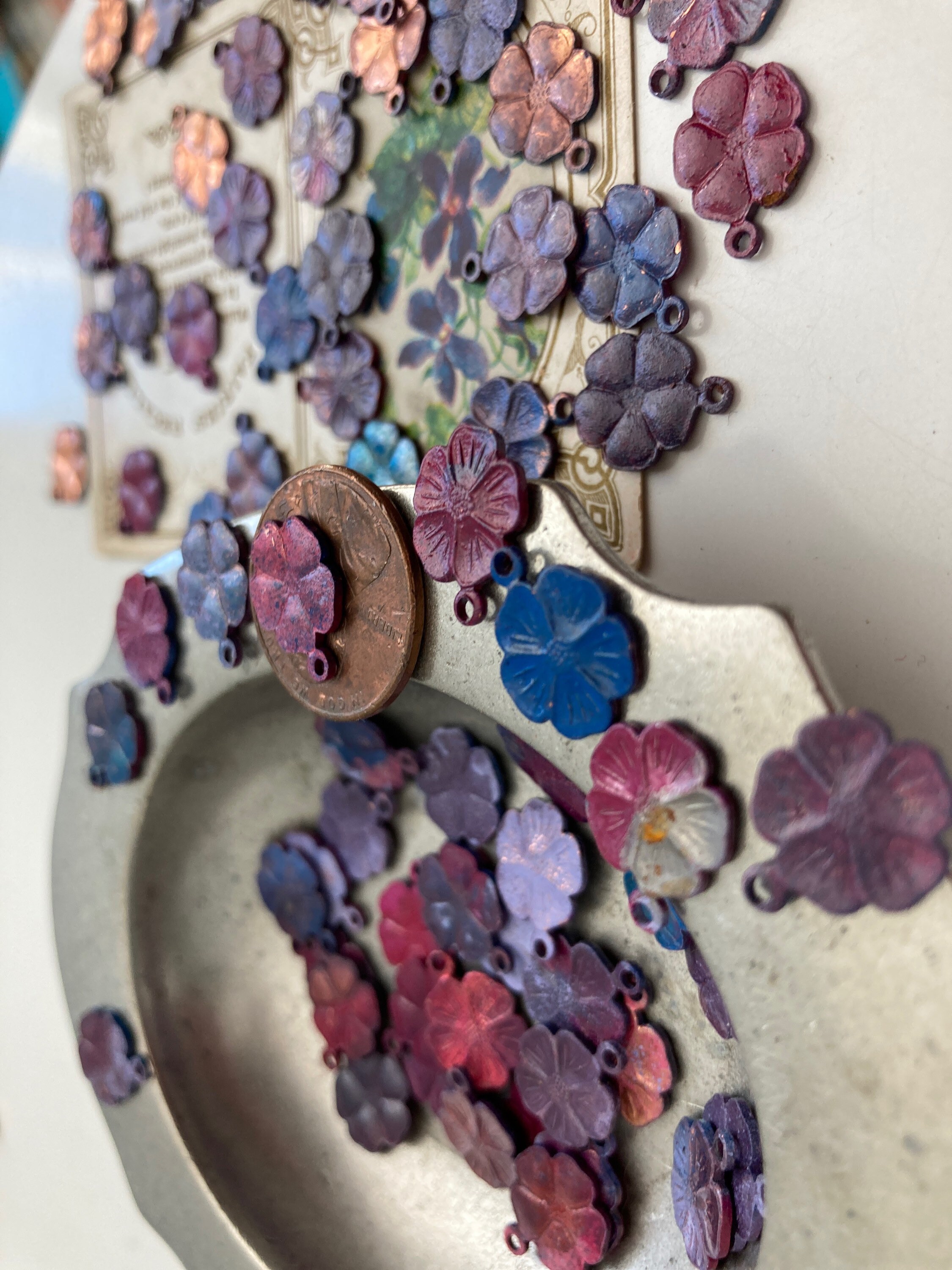 14 Violet Pansy Flowers Connectors Shabby Chic | Etsy