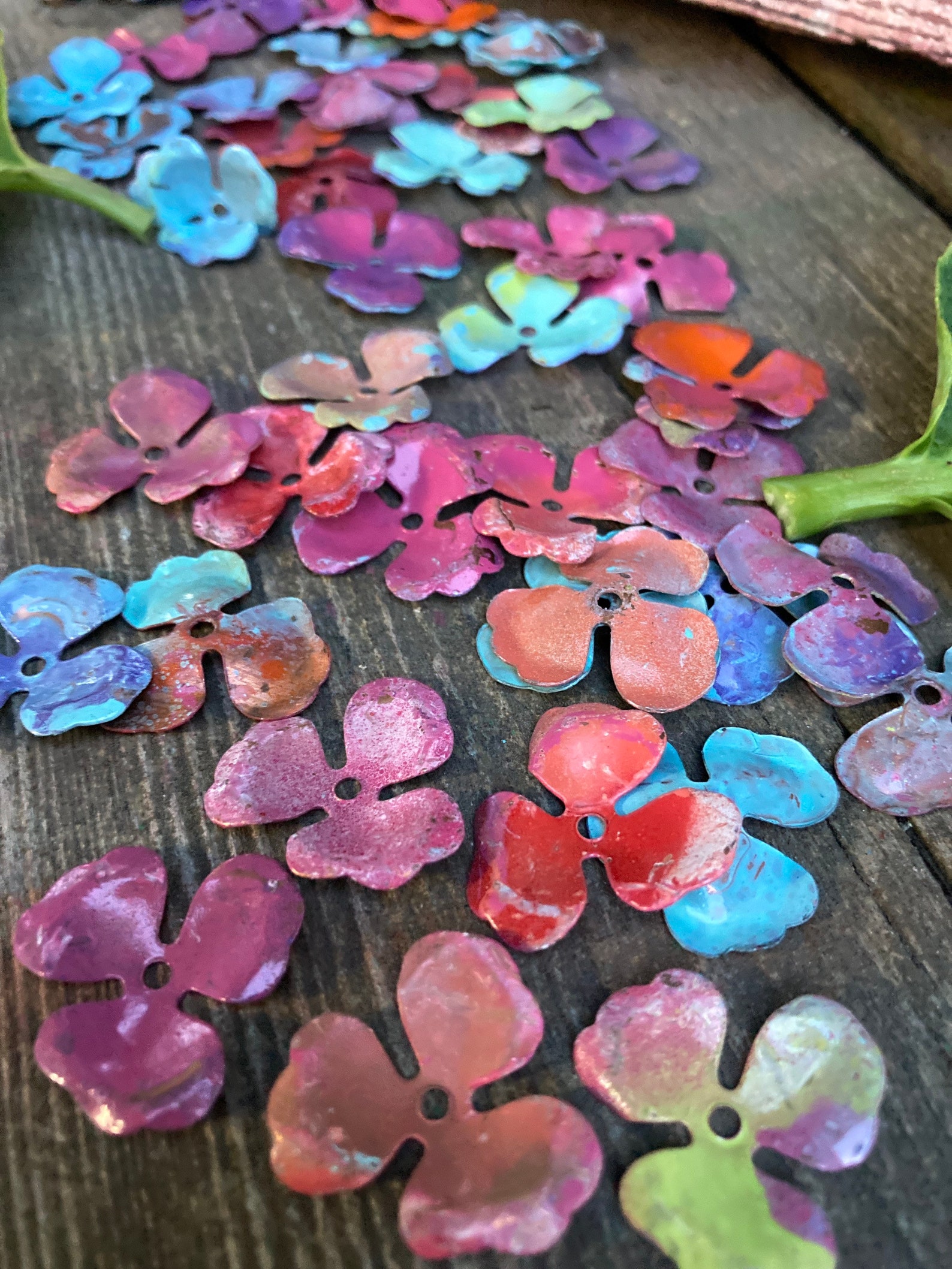 20 Wonderful Vintage Painted Metal Hydrangea Flowers, Late Fall Mixed ...