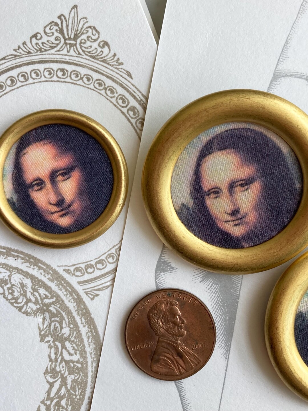 Framed Mona Lisa Buttons, Made by "lilac Bow Yoke" Berkley California - Etsy