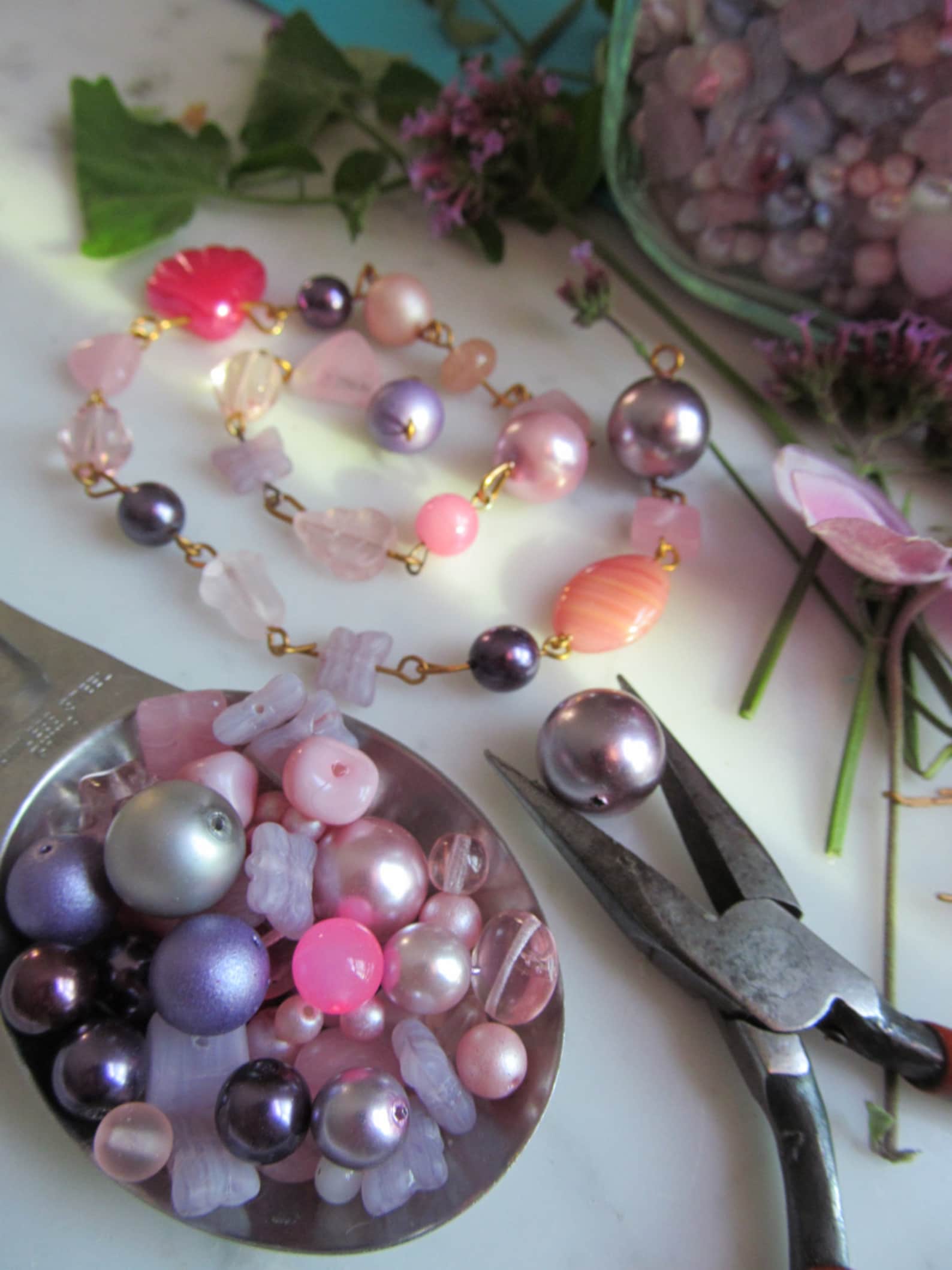 End of the Day Vintage Glass Bead Chain kit - Etsy