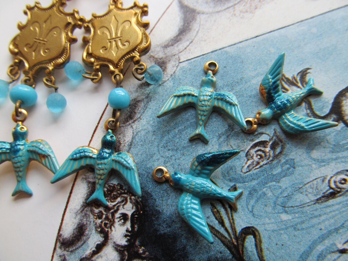 5 Small Bluebird Charms - Etsy