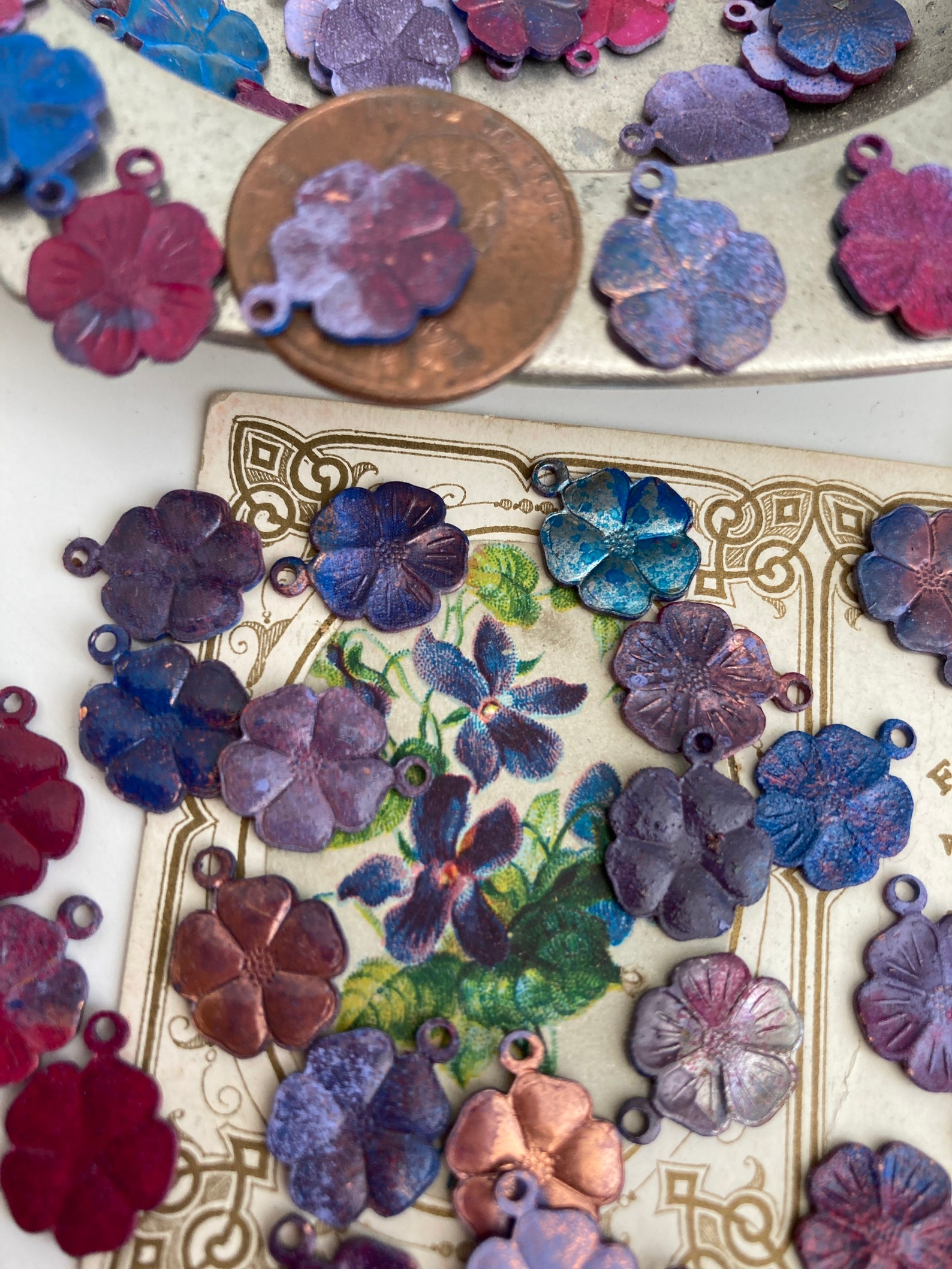 14 Violet Pansy Flowers Connectors Shabby Chic | Etsy