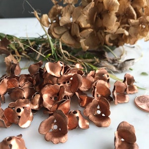 20 Vintage Copper Cup Shaped Metal Flower - Etsy