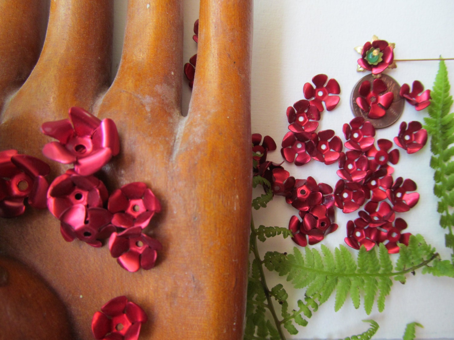 35 Vintage Metalic Red Aluminum Flowers - Etsy