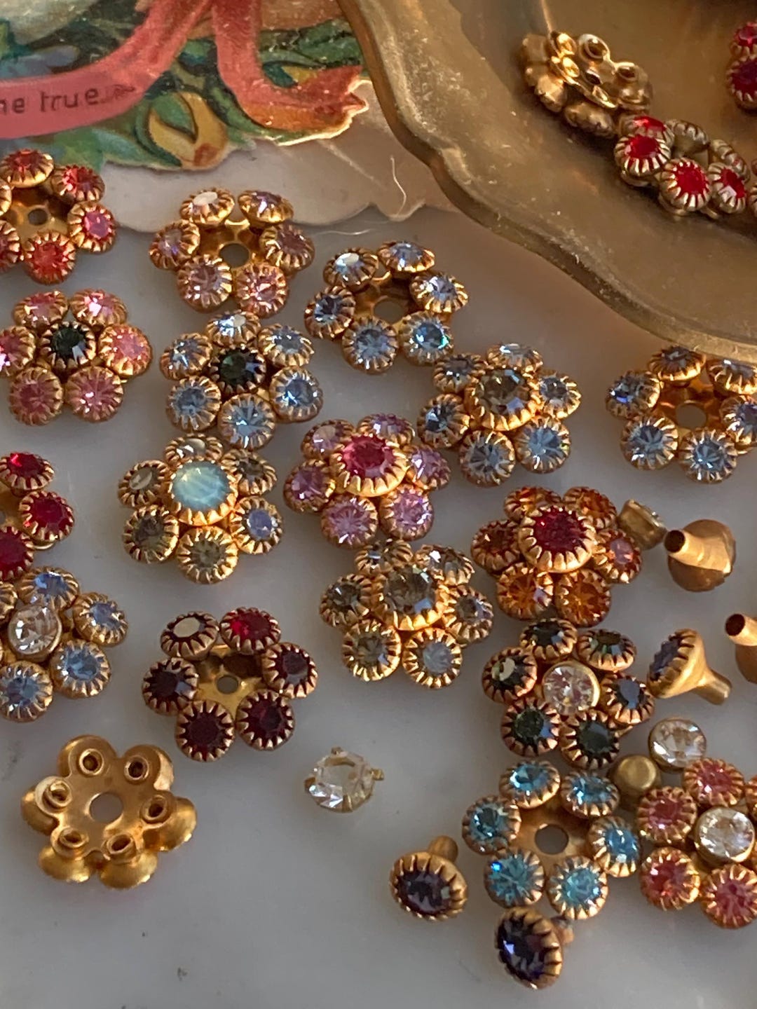 Swarovski DIY Beautiful Rivited Crystal Flowers, Mix and Match Centers ...