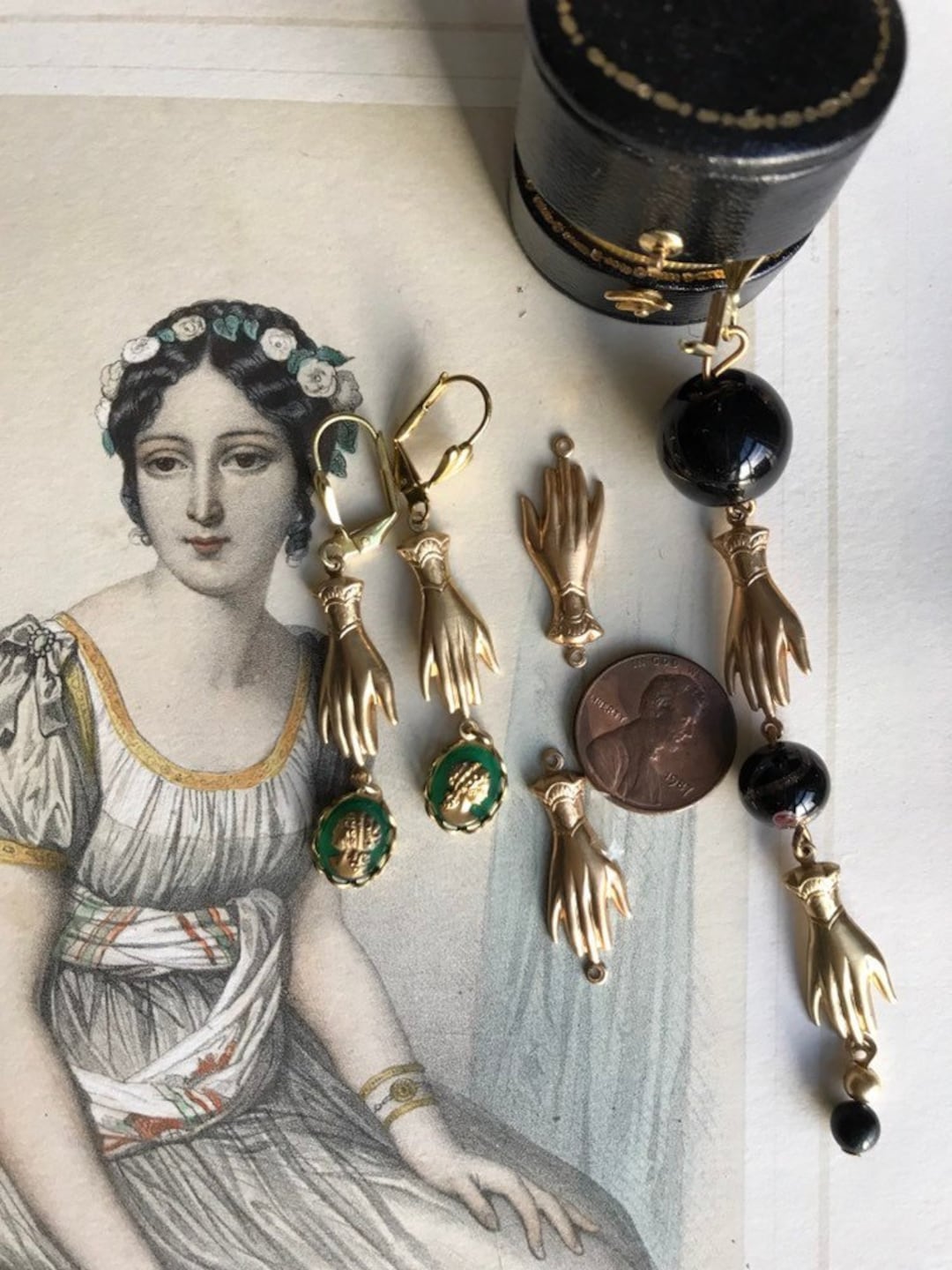 6 Victorian Style Brass Hand Connectors - Etsy