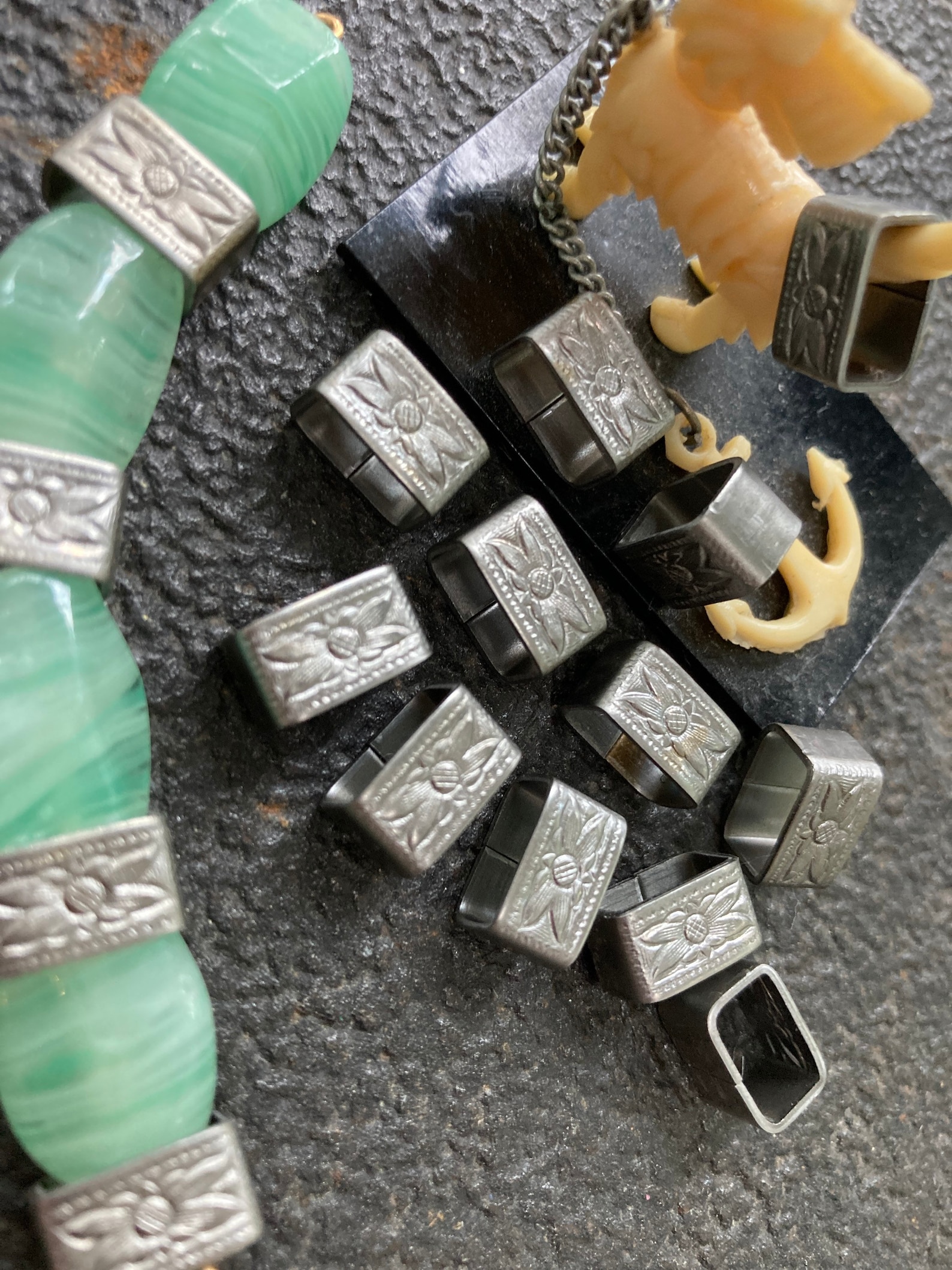 20 Vintage Silver Flower Spacer Beads - Etsy