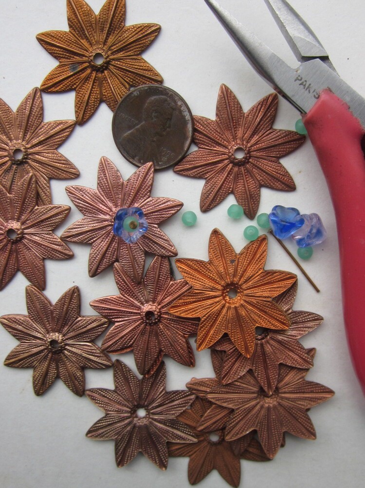 6 Vintage Copper Colored Metal Flower With Patina - Etsy