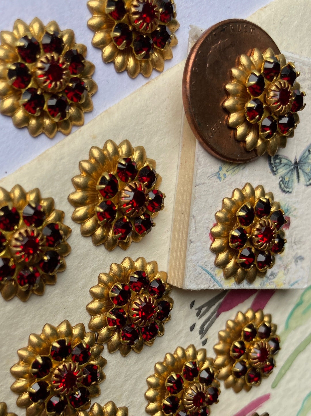2 Vintage Swarovski Garnet and Ruby Crystal 15mm Flowers - Etsy