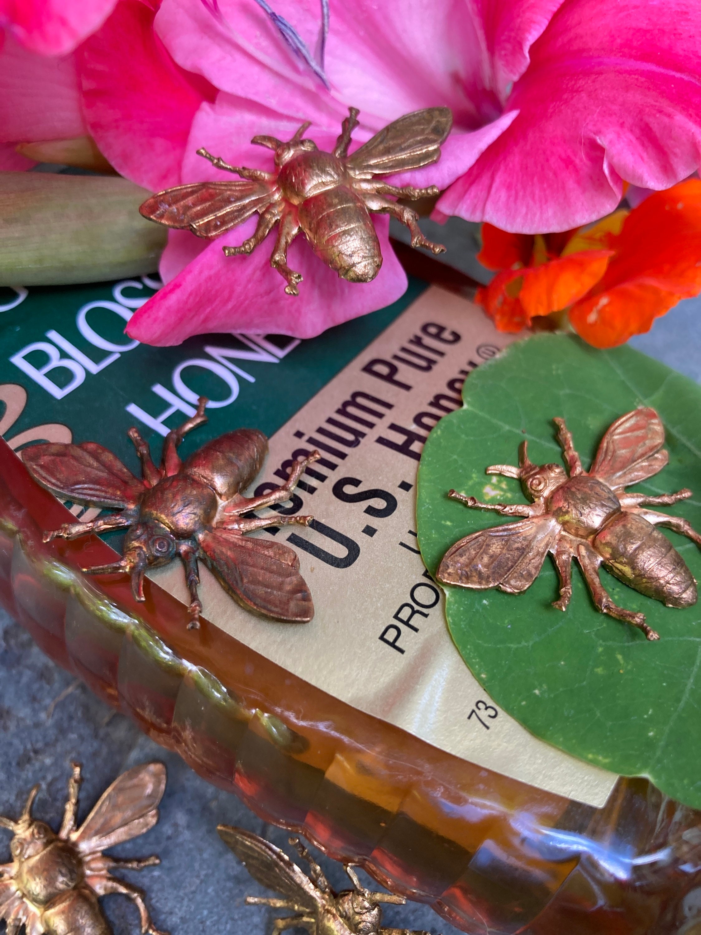 4 Vintage Patina Bees for You to Get Busy With - Etsy