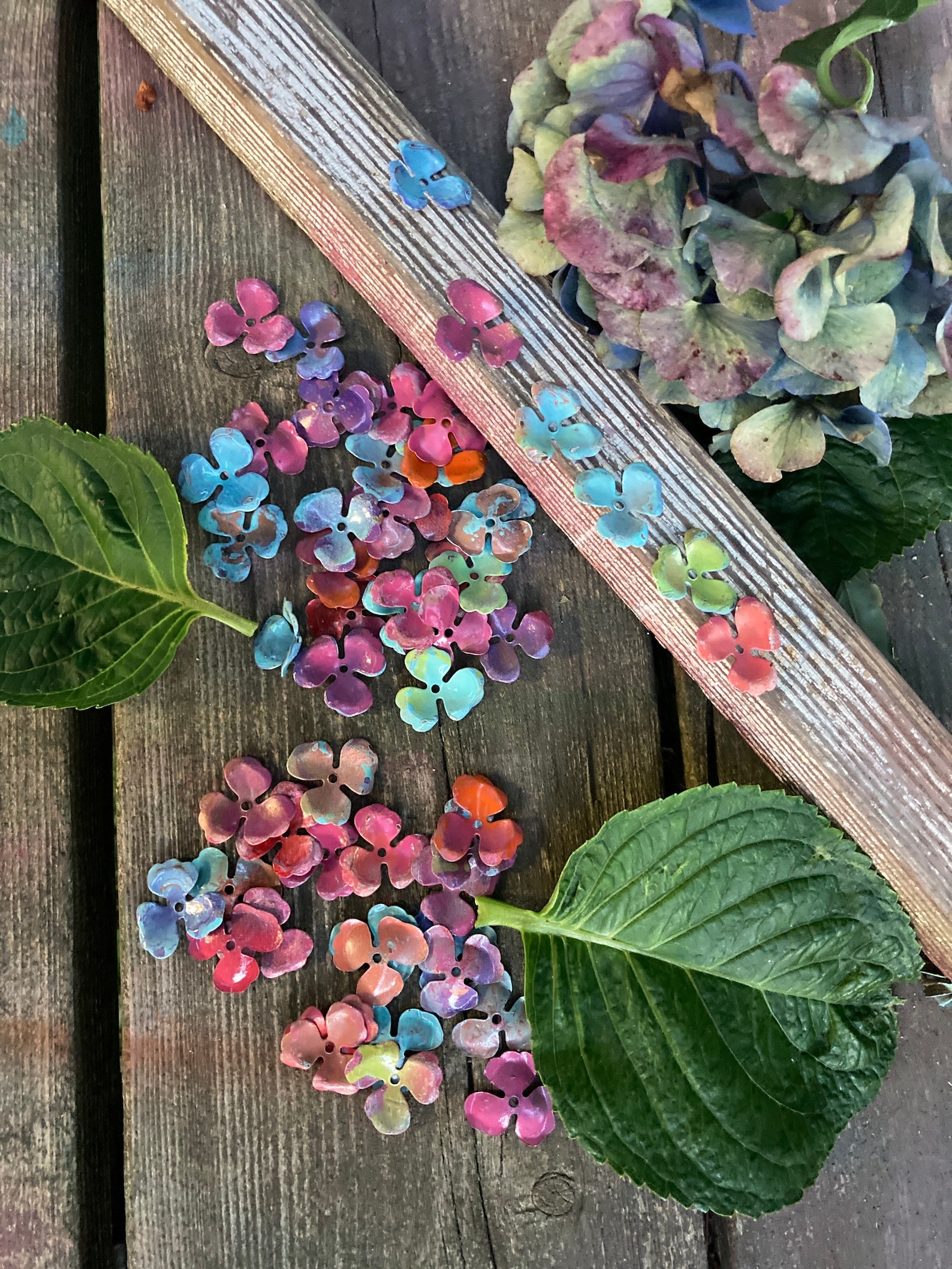 20 Wonderful Vintage Painted Metal Hydrangea Flowers, Late Fall Mixed ...