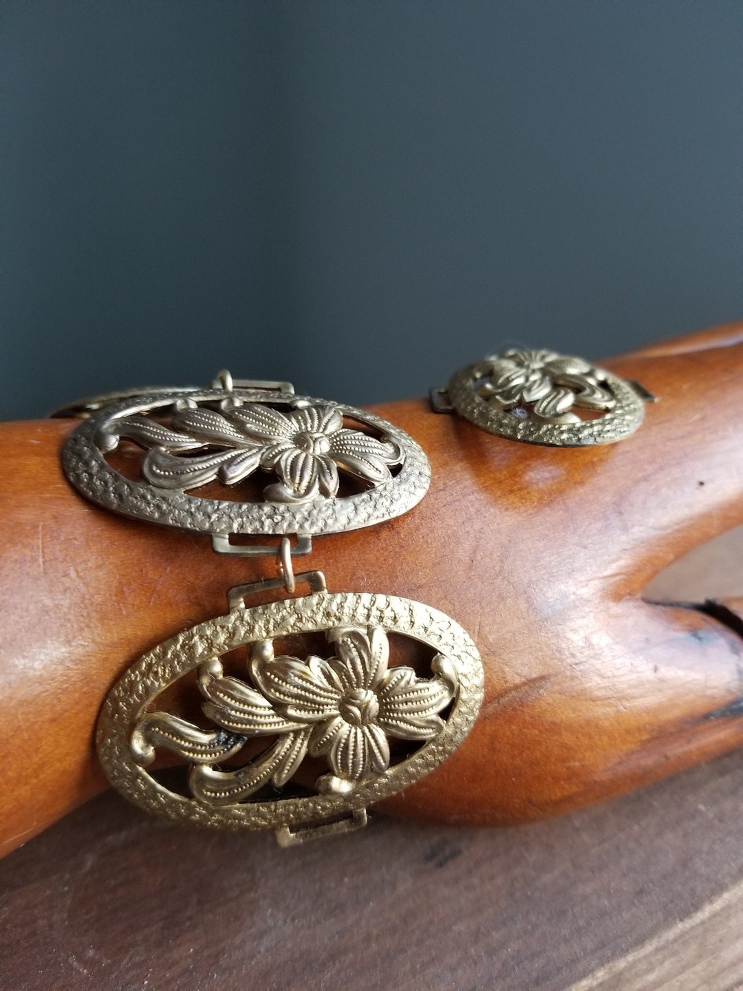 5 Brass Vintage Floral Double Hoop Connector Finding - Etsy