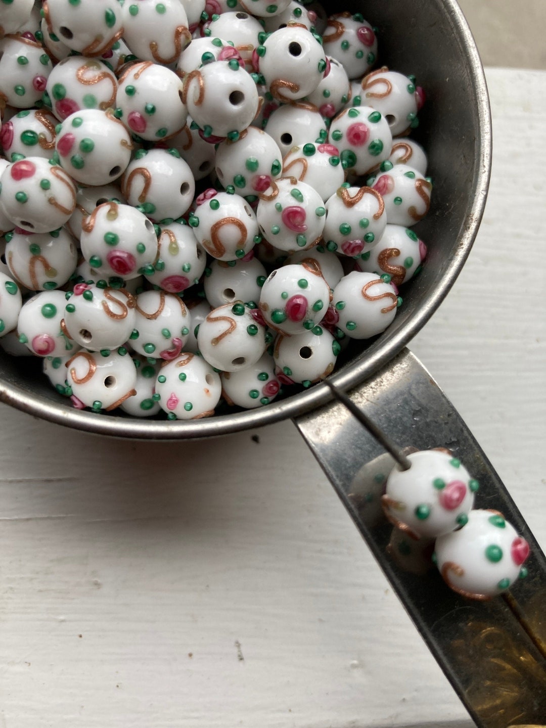 6 Vintage German Rosebud Beads - Etsy
