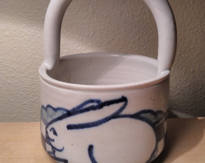 Vintage Debbie Dean Rabbit Basket, Checkered White and Blue - Etsy