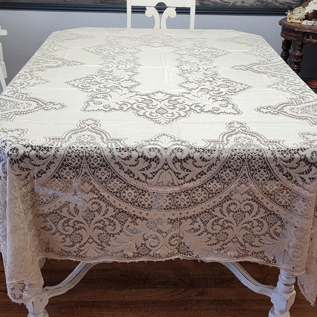 QUAKER LACE Tablecloth Like New, Ivory Color | 90x68 Rectangle | Soft ...