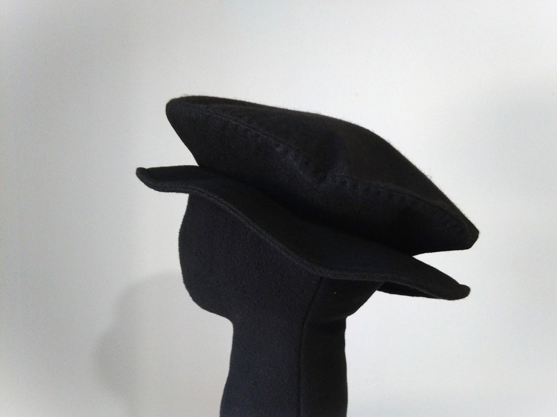 Medieval Renaissance Hat / Tudor Flat Cap - Etsy
