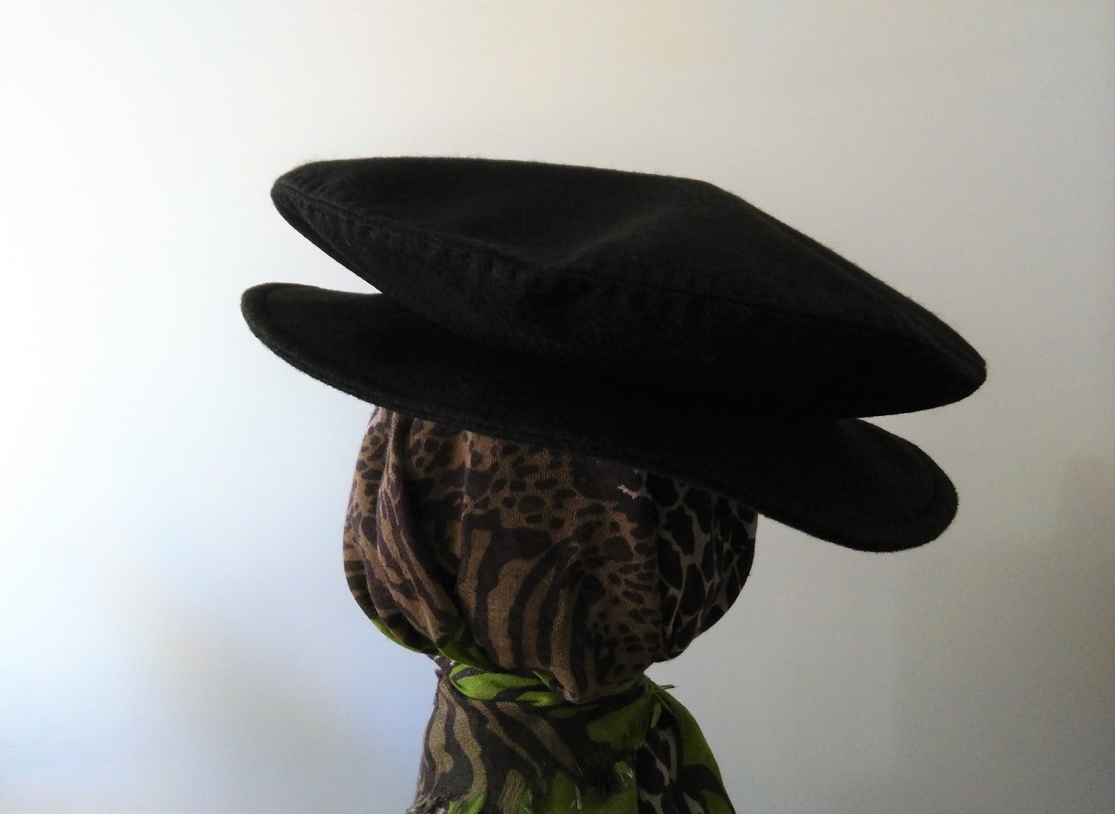 Medieval Renaissance Hat / Tudor Flat Cap - Etsy