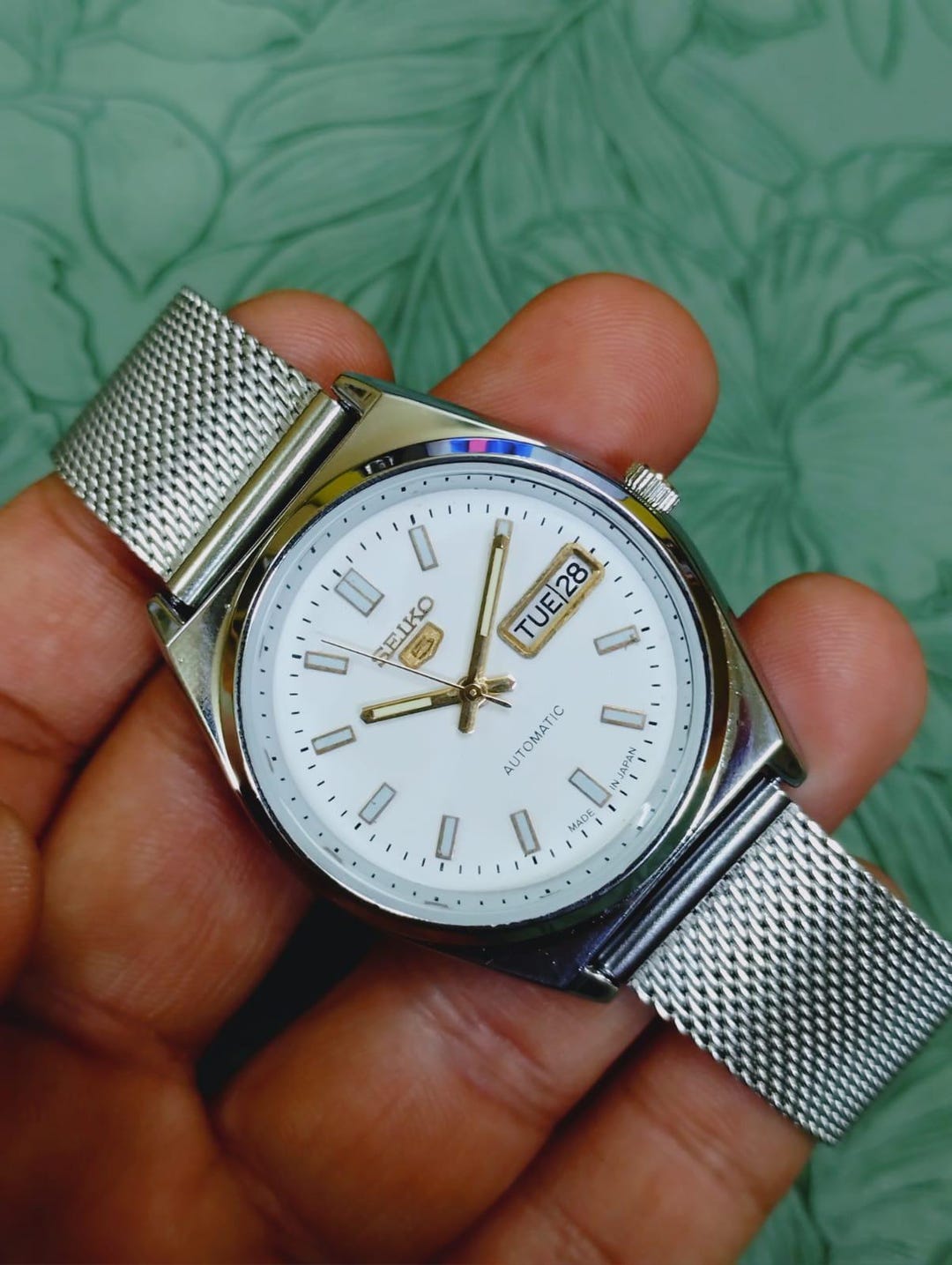 Vintage Seiko 5 Automatic Watch, White Classy Dial, Stainless Steel ...
