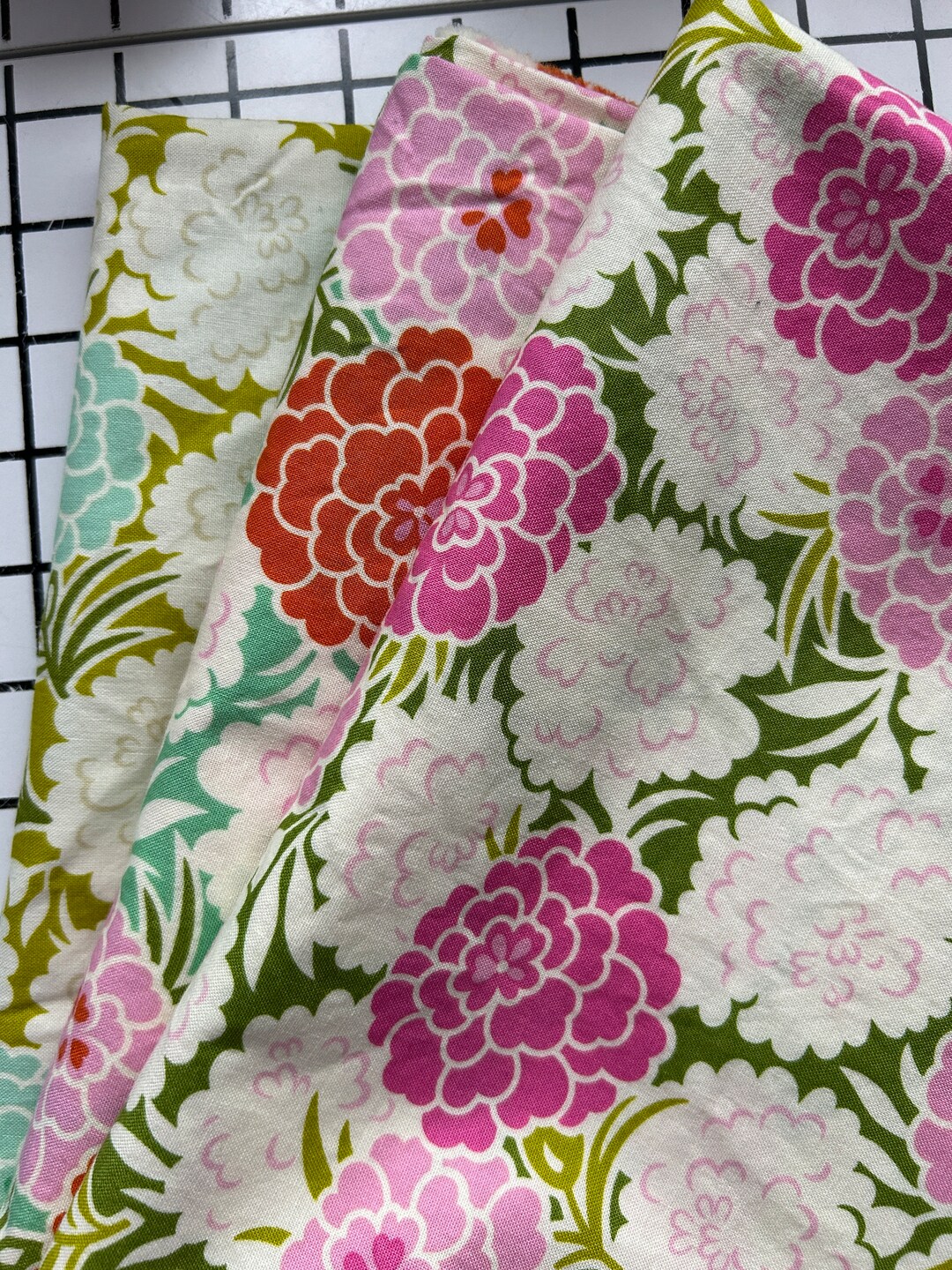 Westminster Fibers - Mum Toss Fabrics - Etsy