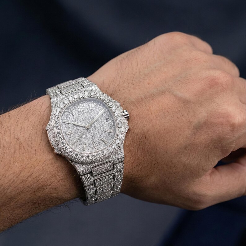 Iced Out Custom VVV Moissanite Men’s Party Wear Watch Fully Automatic ...
