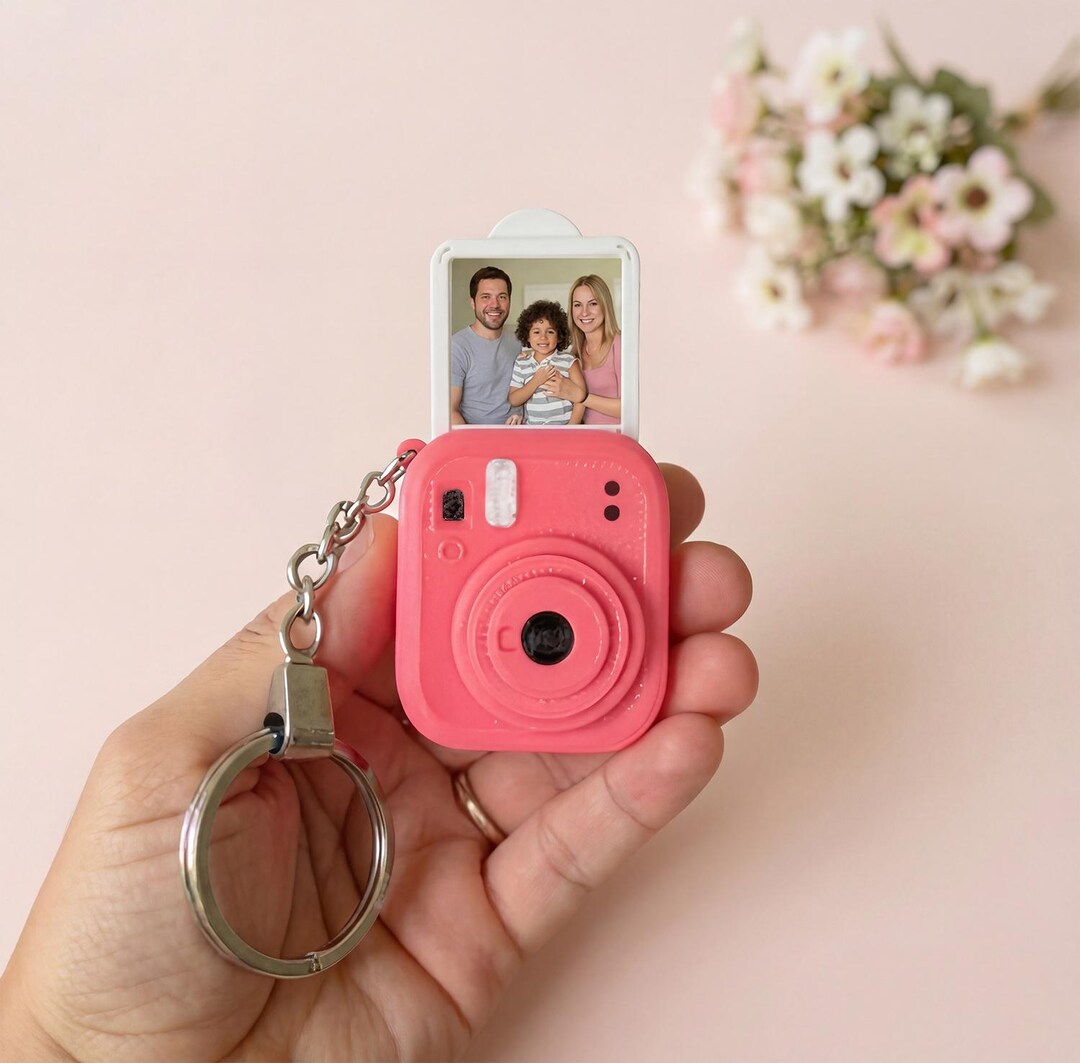 Personalized Mini Camera Photo Keychain–custom Picture Insert Plastic ...