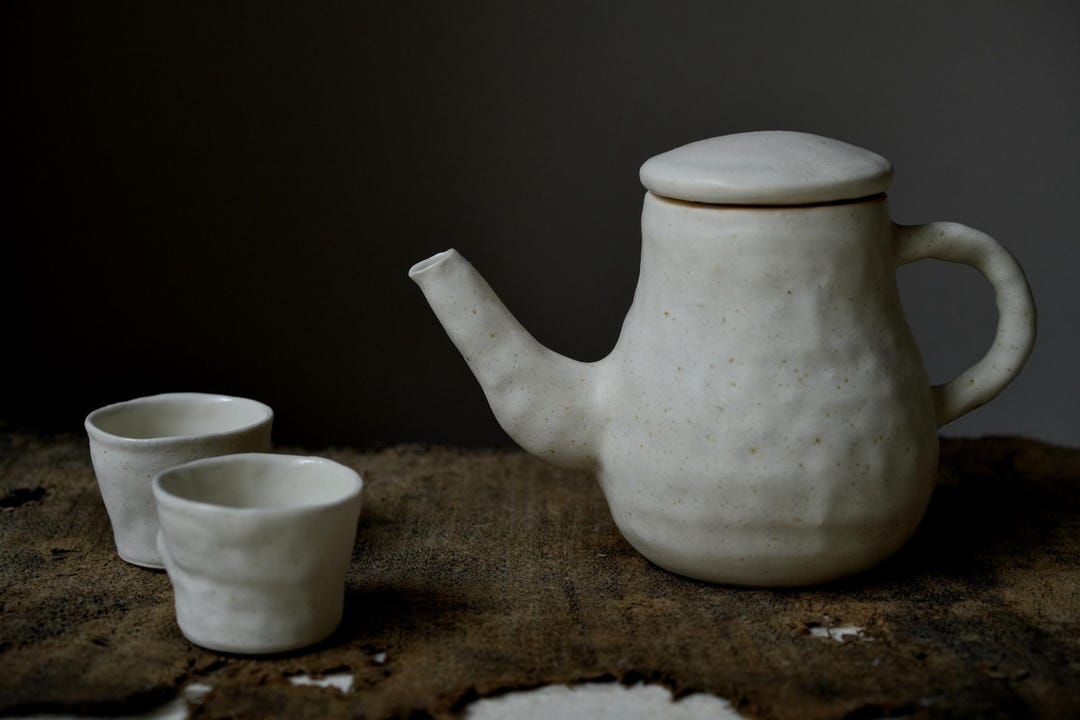 Hand-built Ceramic Teapot by Sawa Isshiki | White Pottery Art Teapot ...