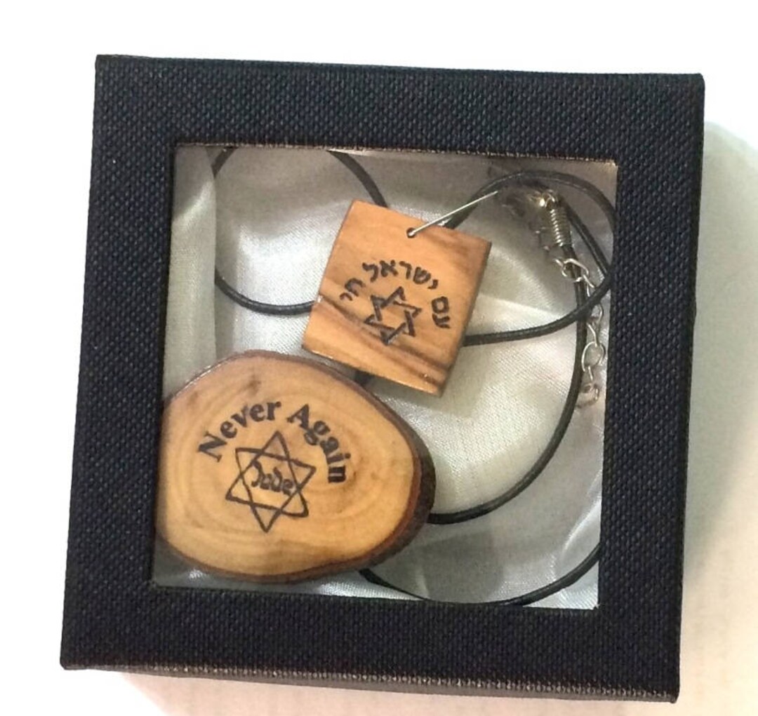 Set of Memorized Am Israel Chai Pendant, Never Again Shoah, Israeli ...