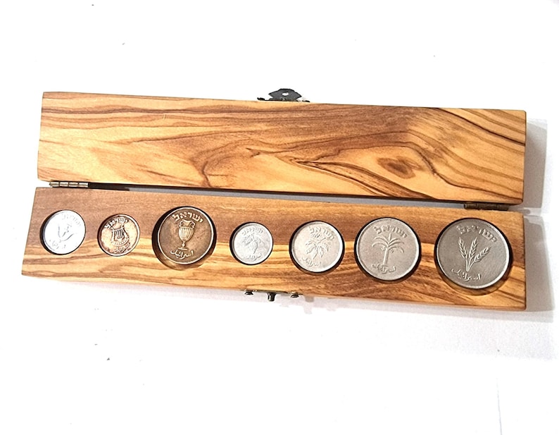 Set Souvenir First of Israeli Coins 1949 - 1960 Wooden Box for ...