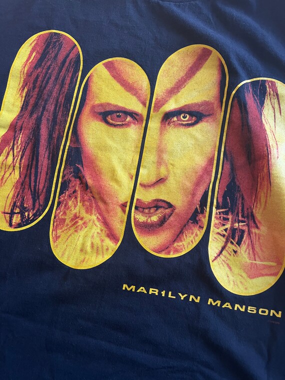 Vintage 90s RARE Marilyn Manson Rock is Dead Tee / Wi… - Gem