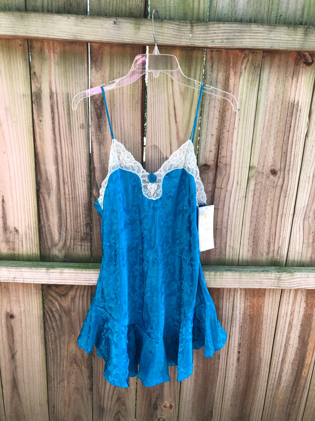 Vintage 80s Val Mode Nightie: White Lace Trim, Paisley Demask (size ...