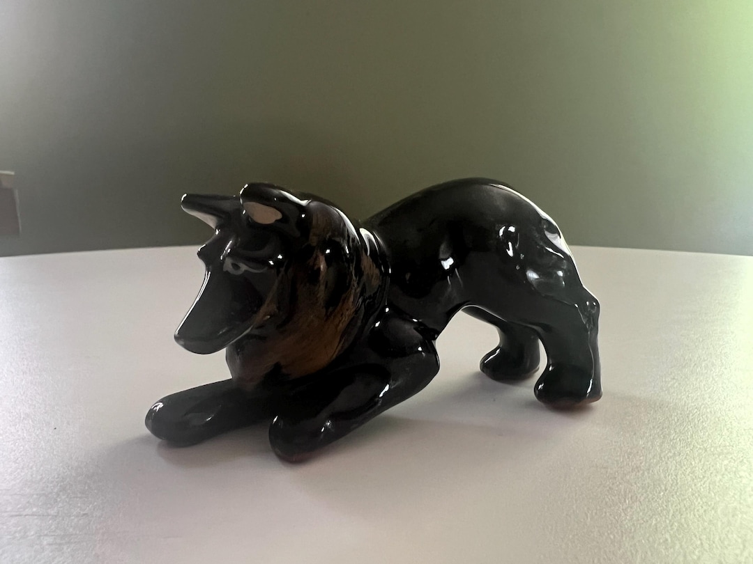 Vintage Black and Gold Ceramic Red Clay Dog Figurine Collie Sheltie ...