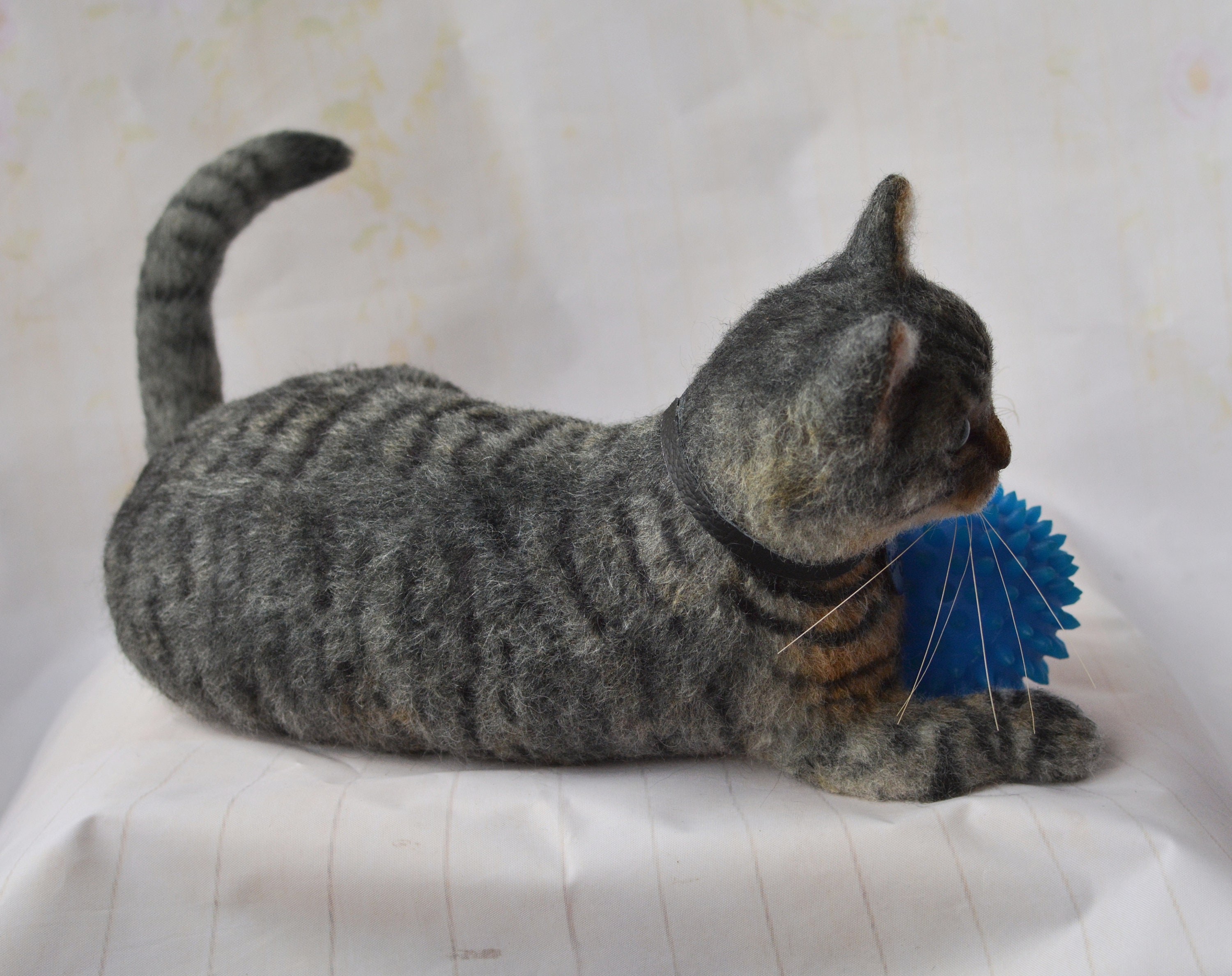 Needle Felted Tabby cat Sculpture Memory Pet Portrait Wool | Etsy