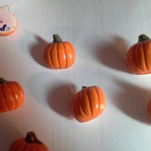 Bats Buttons Galore Collection Two Hole Sew Thru Set of 8 Flat | Etsy