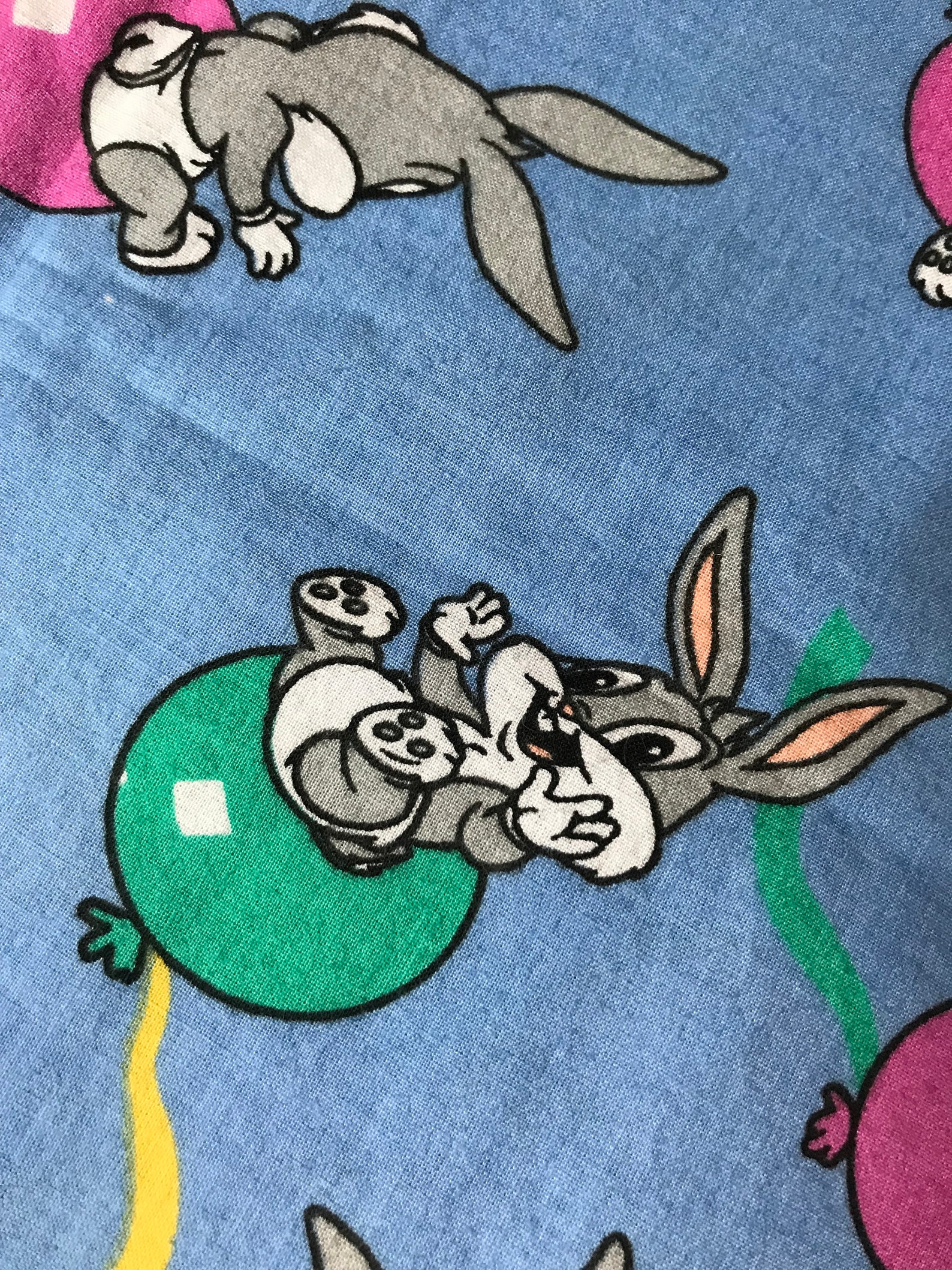 Baby Bugs Bunny Balloon Vintage Fabric 2 Yds. X 45 - Etsy
