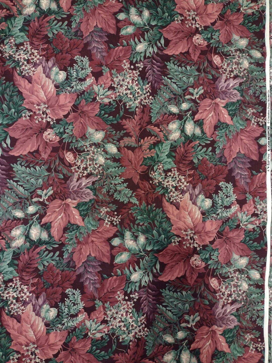 Joan Messmore Floral Fabric 6 Yds. X 43" VIP Large Scale Flowers Shades of Red W. Greenery 17.5 ...