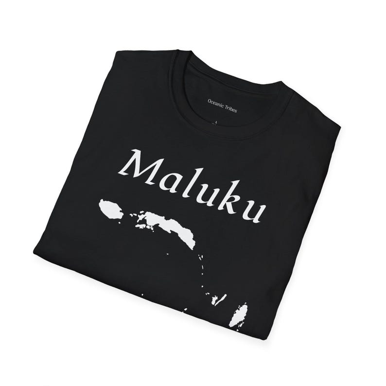 Maluku Shirt - Maluku Islands Map - Etsy