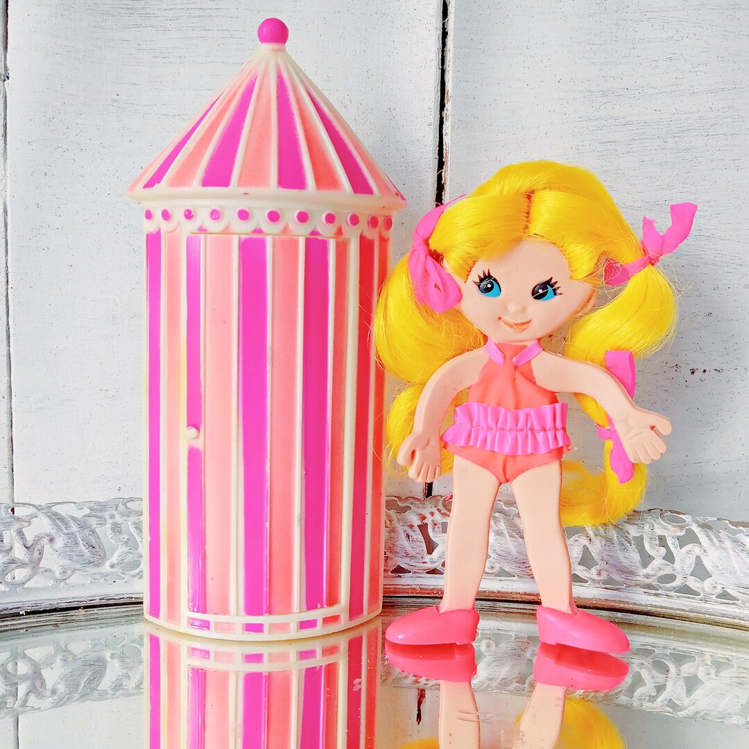 Vintage 1969 Mod Ideal Flatsy Doll Sandy With Beach Cabana, Made in ...