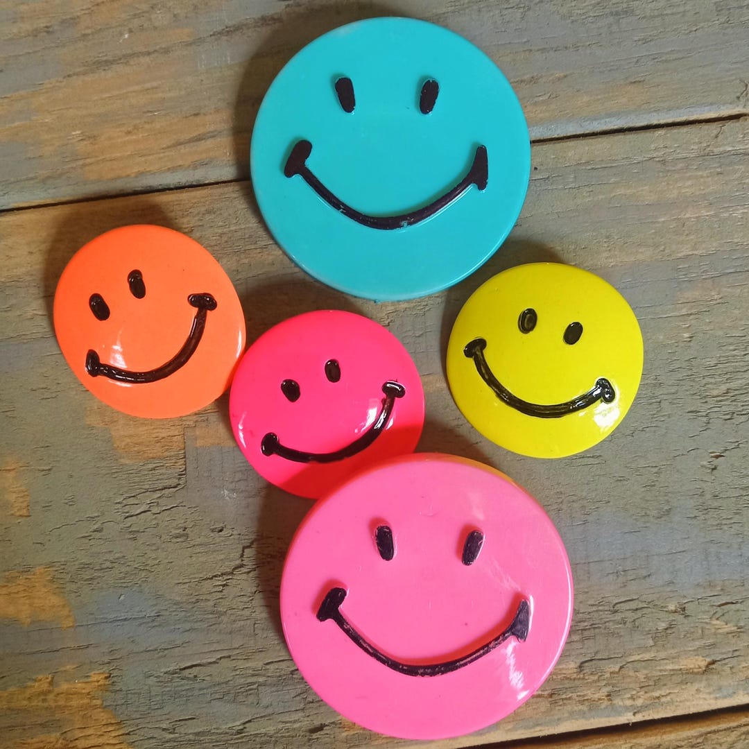 Vintage Neon Smiley Face Pins, 80's Jewelry De Stash - Etsy