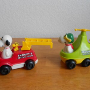 Vintage Peanuts Snoopy's Helicopter & SNOOPY Rescue Squad Aviva Toys Circa 1958 - 1965 Hong Kong ...