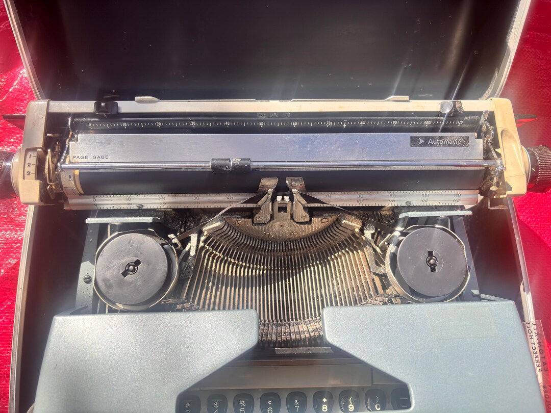 Vintage Smith Corona Electra 220 Automatic Electric Typewriter - With ...