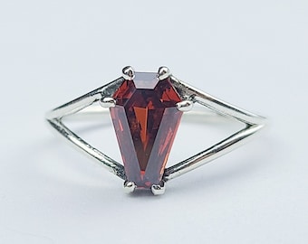 Blood Wedding Ring - Etsy