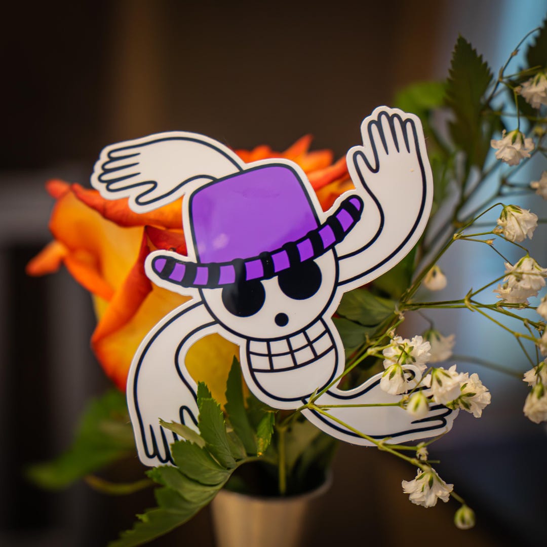 Robin Jolly Roger, One Piece Sticker, Anime Vinyl Decal, Laminated, Die ...