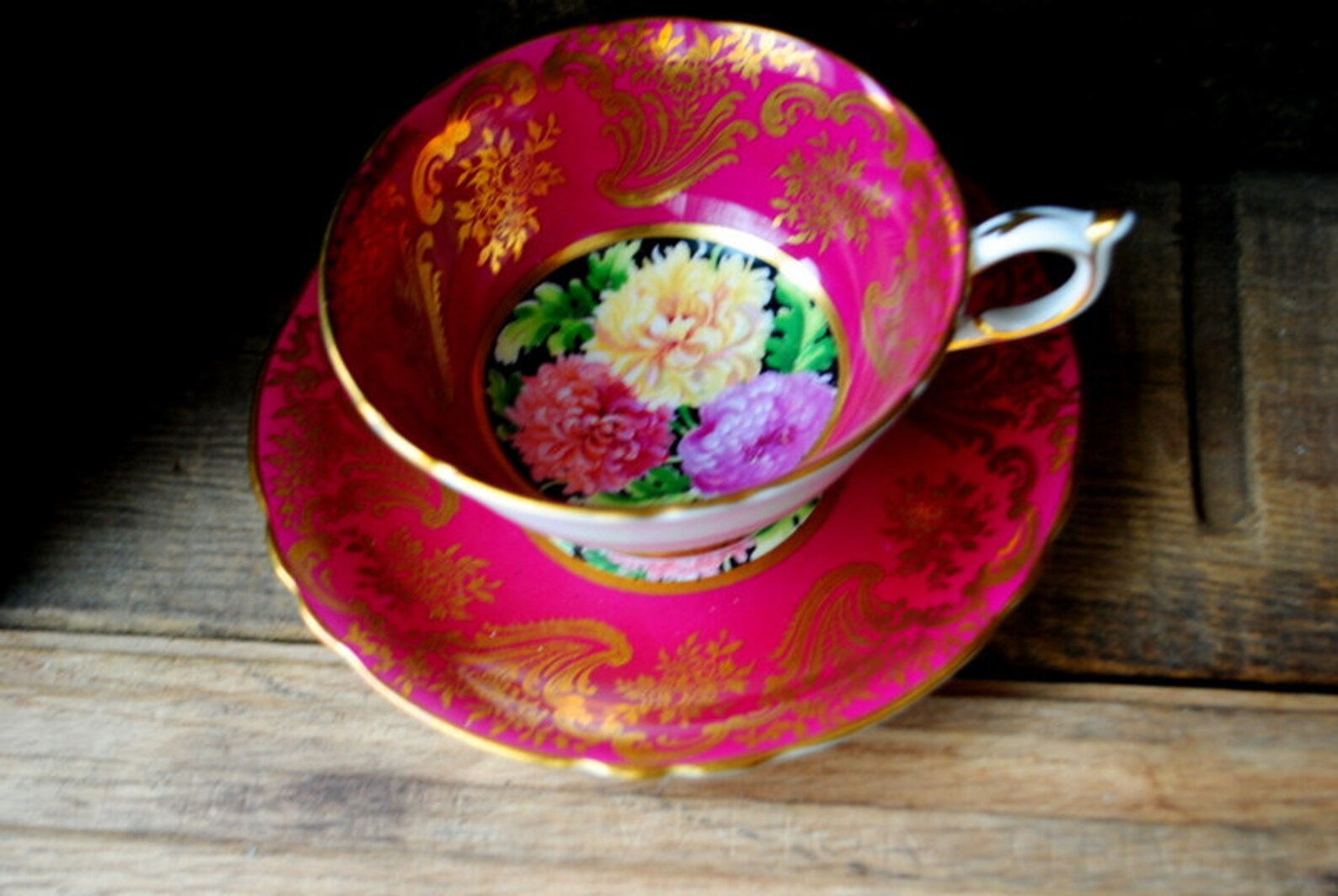 1950 Vintage , Cranberry Pink Porcelain Tea Set: Cup , Saucer ,gold ...